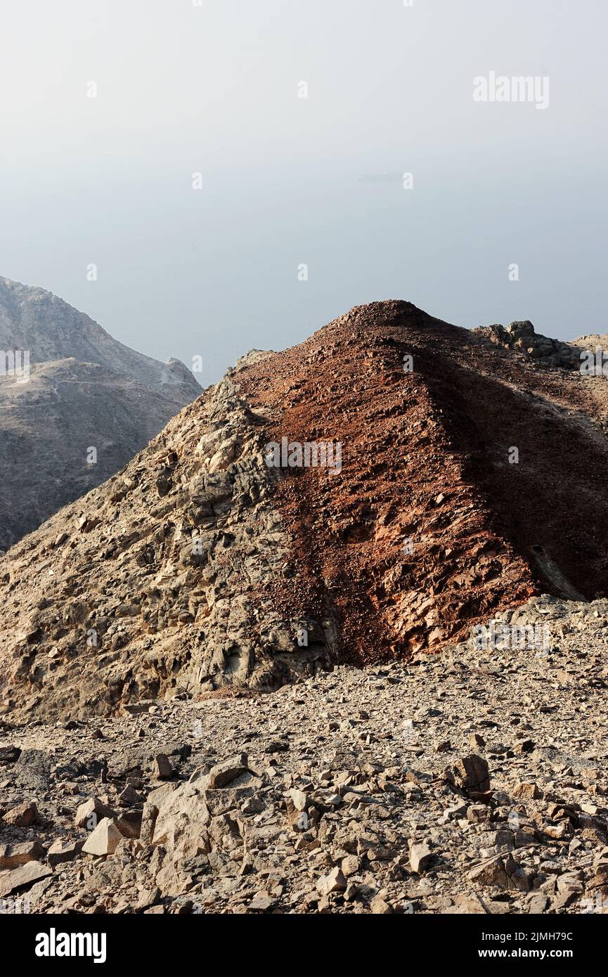 Red sea hills hi-res stock photography and images - Alamy