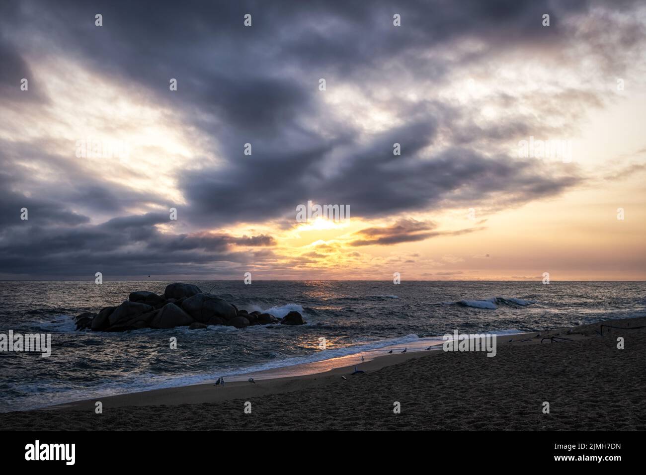 Sacheon beach sunrise Stock Photo - Alamy