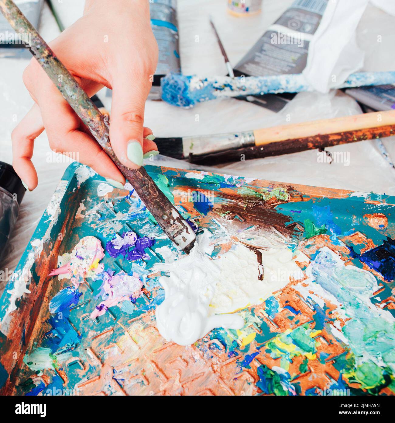 Creative talent hi-res stock photography and images - Alamy
