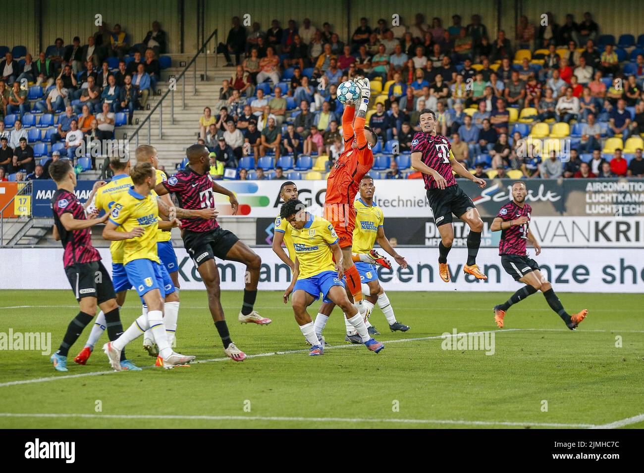 WAALWIJK - 06-08-2022, Mandemakers stadion. Dutch football, eredivisie, season 2022-2023. RKC ...
