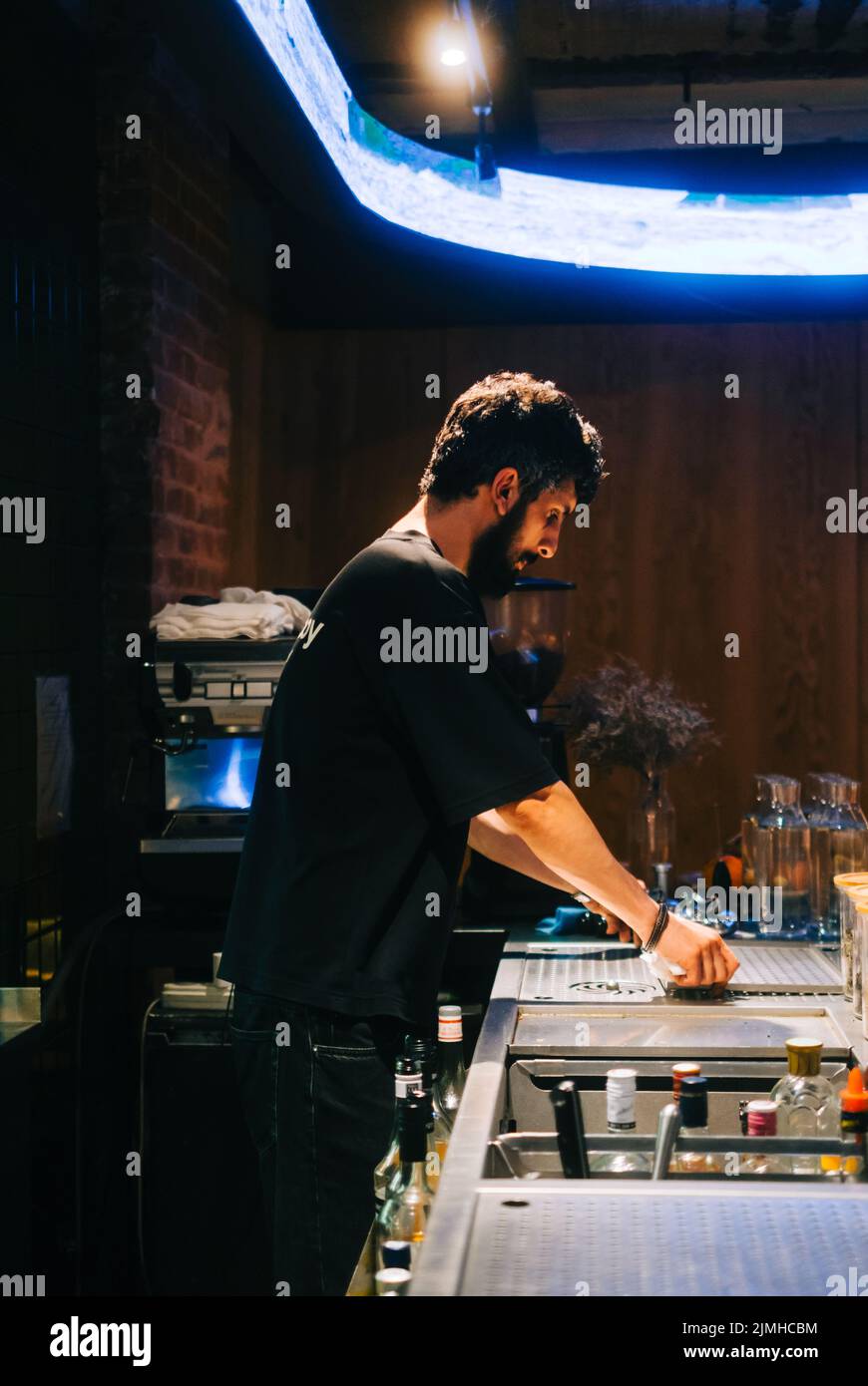 Bistro cleaner hi-res stock photography and images - Alamy