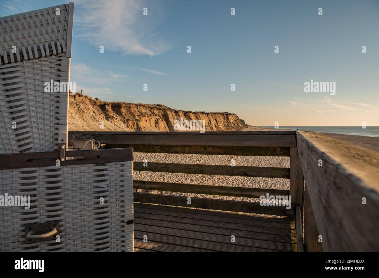 Cliff with railing hi-res stock photography and images - Alamy