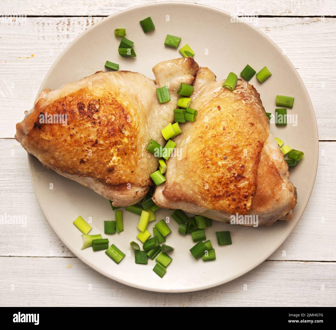 Barbeque chicken thighs hi-res stock photography and images - Alamy