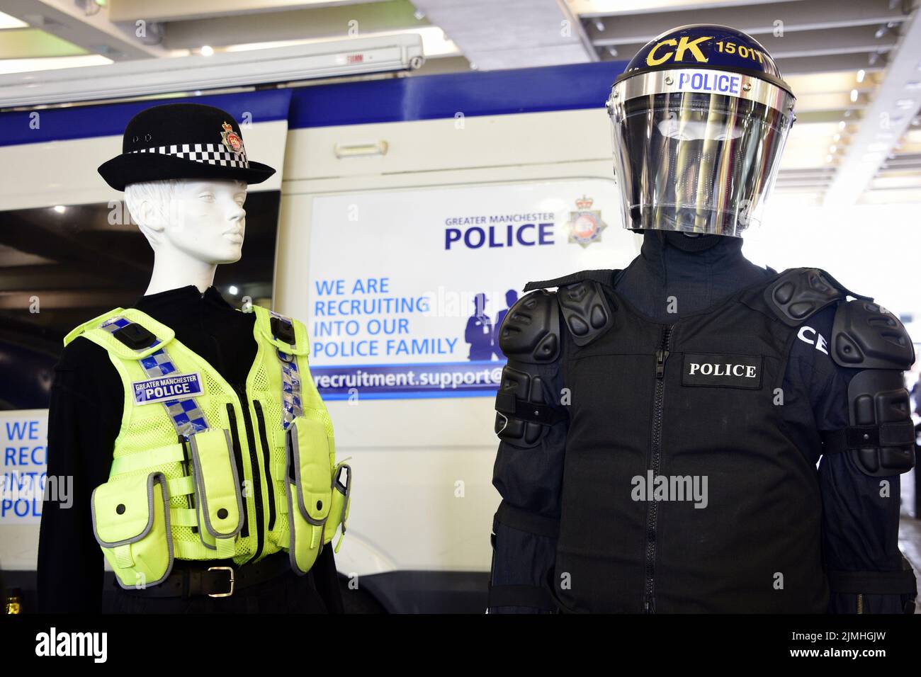 Manchester, UK, 6th August, 2022. Male and female police officer ...