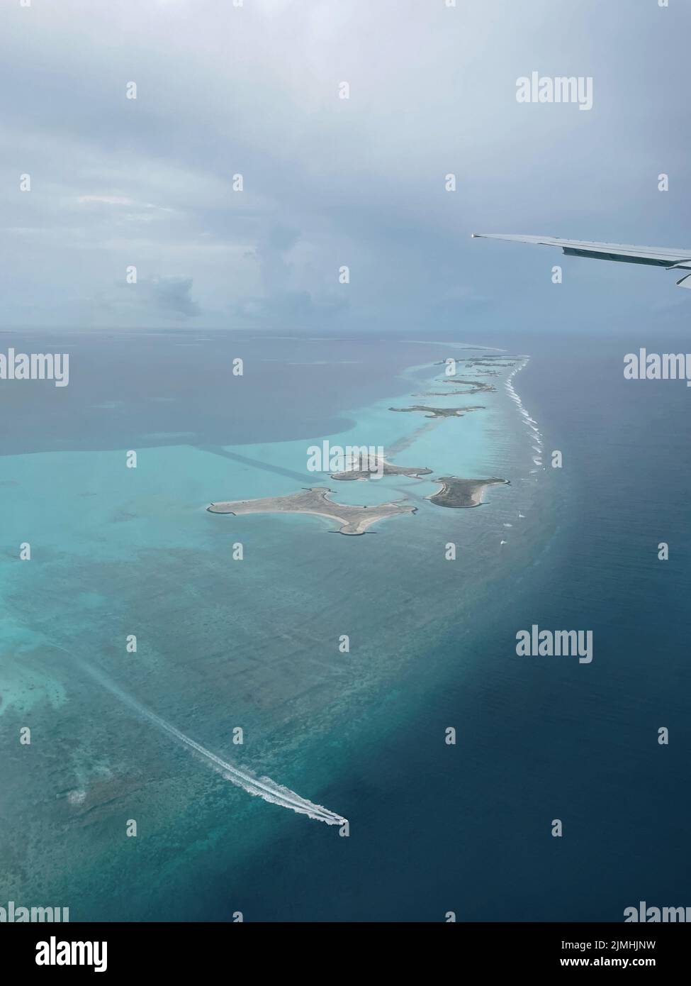 View reef from airplane hi-res stock photography and images - Alamy