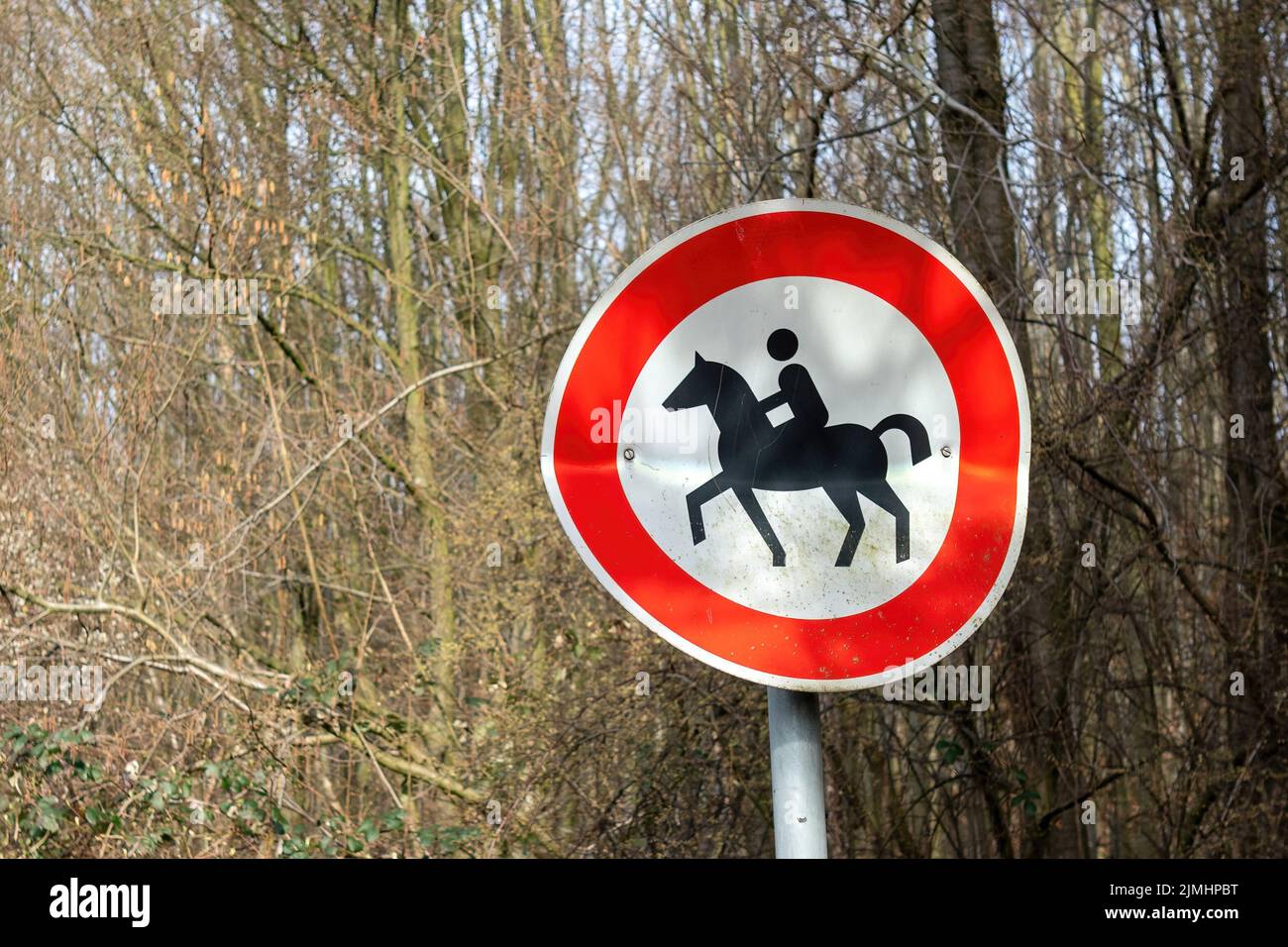 No horses sign hi-res stock photography and images - Alamy