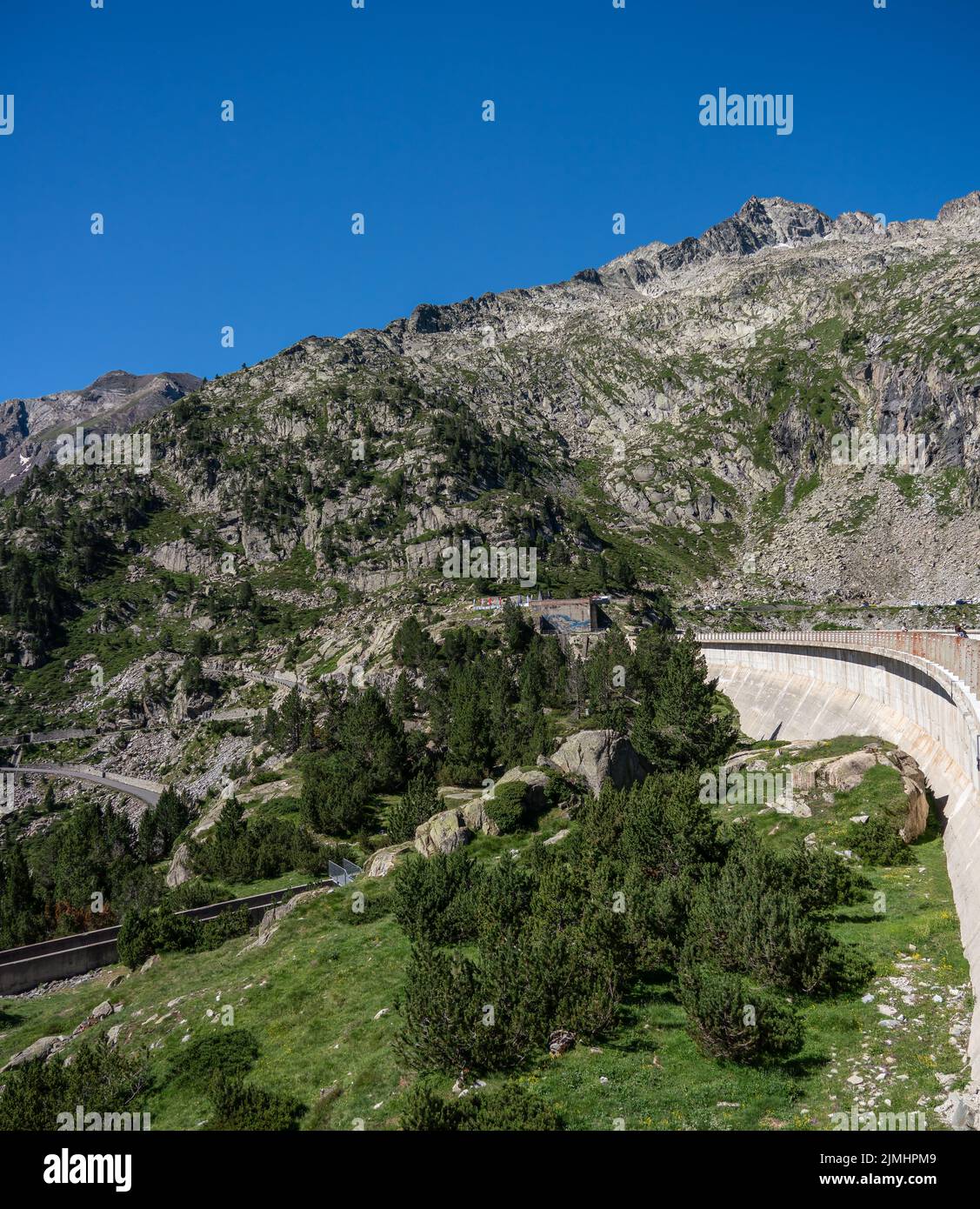 Large concrete reservoir dam wall in sunshine, Barrage dam and Lac de ...