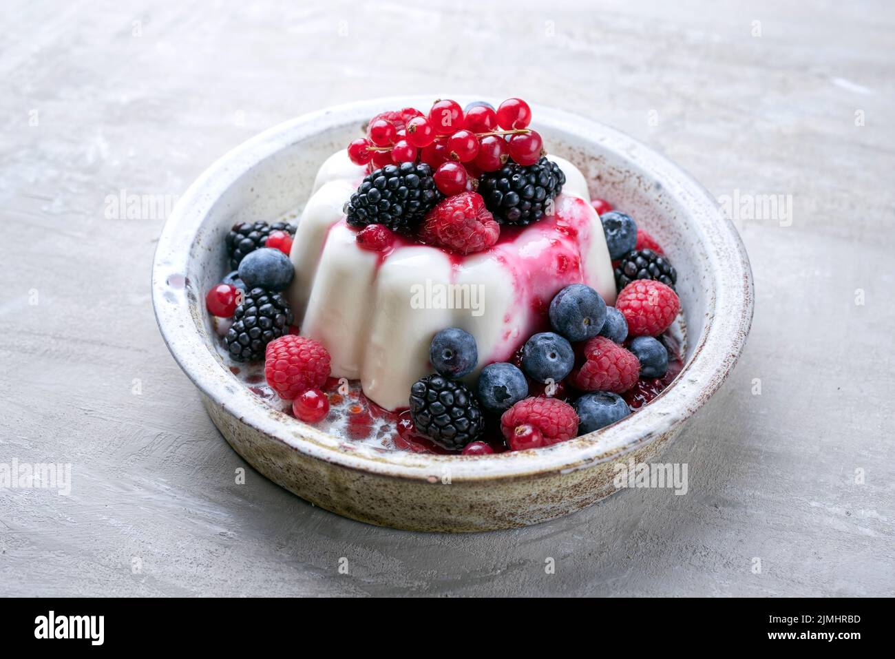 Blankmanger hi-res stock photography and images - Alamy