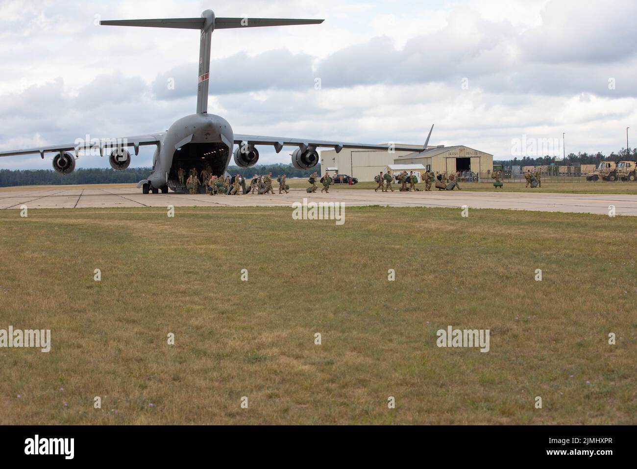 164th airlift wing hi-res stock photography and images - Alamy