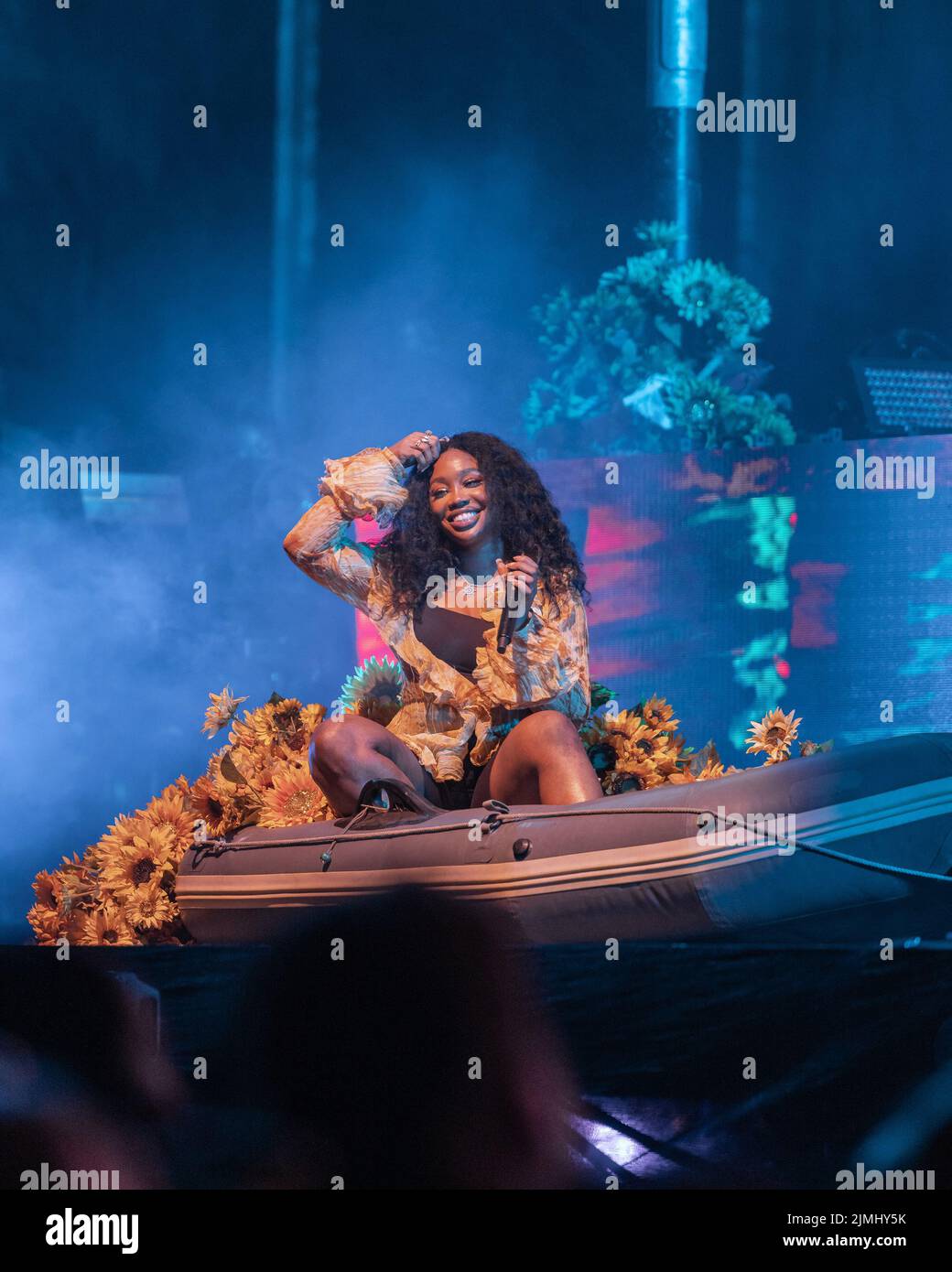 SZA performs at the Lands End Stage during the Outside Lands 2022 Music ...