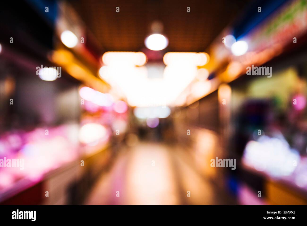 Blurred supermarket background Stock Photo - Alamy