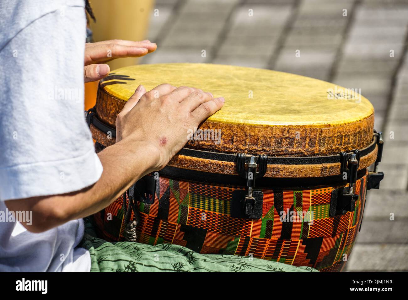 Image of the drum (bongo Stock Photo - Alamy