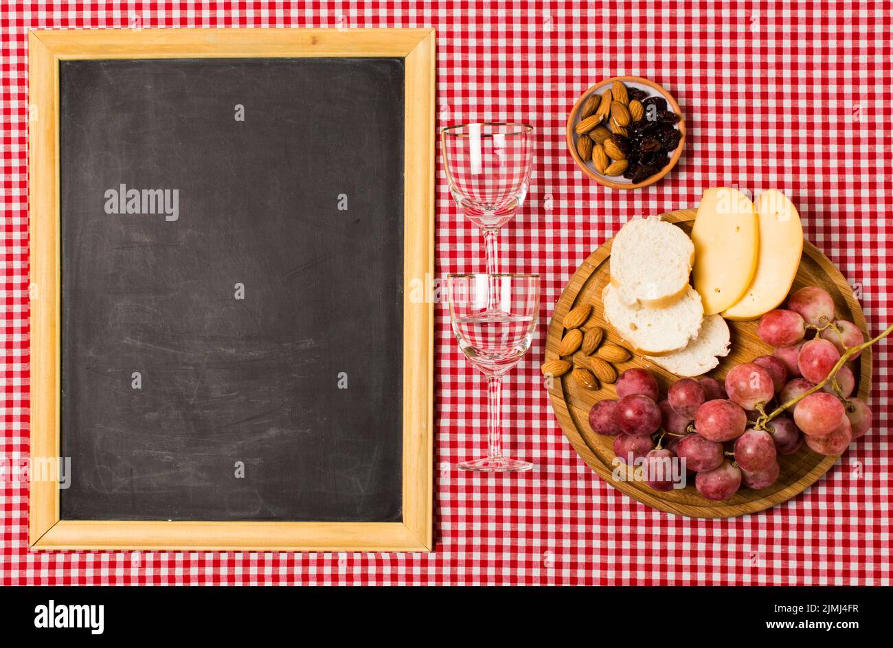 Picnic assortment with blackboard mock up Stock Photo - Alamy