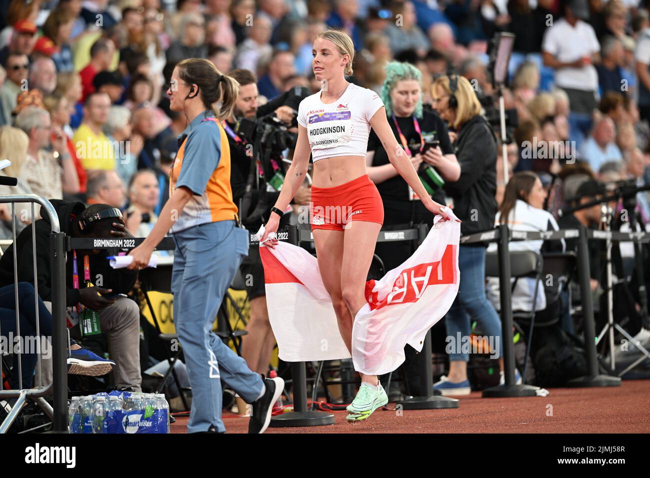 BIRMINGHAM, UK. AUG 6TH Keely Hodgkinson skips through post-race ...