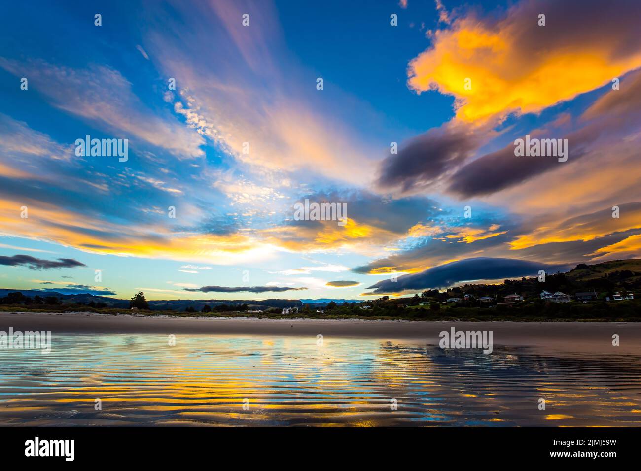 Evening twilight, quiet empty beach Stock Photo - Alamy