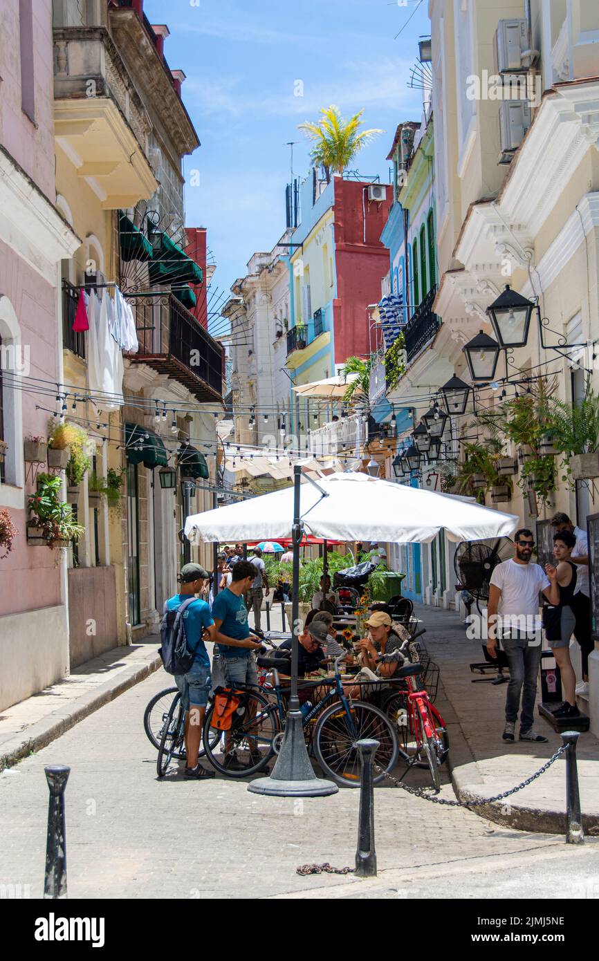 An outdoor cafe filled will tourists and locals. Havana, Cuba Stock ...