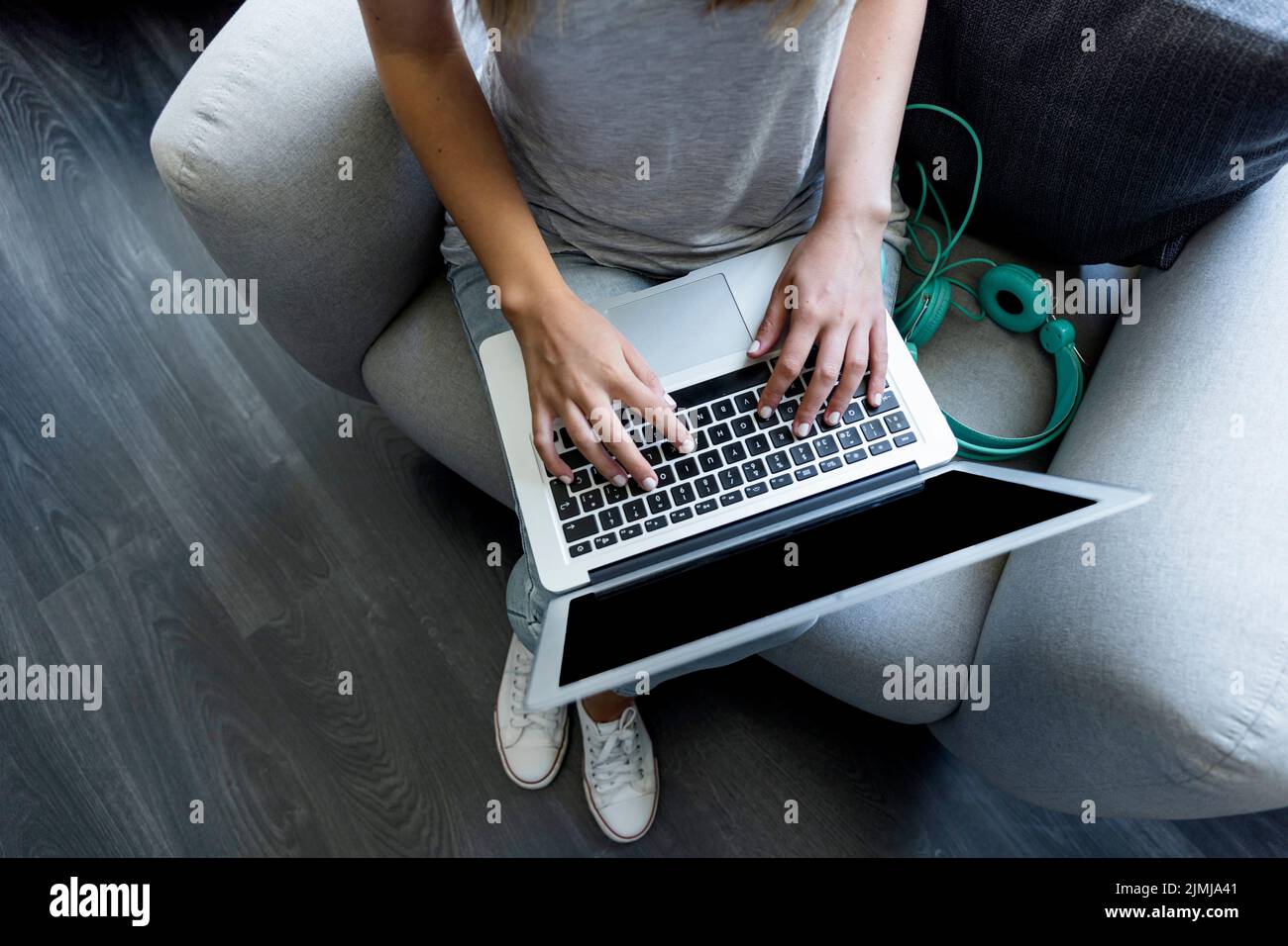 Beauty typing hi-res stock photography and images - Alamy