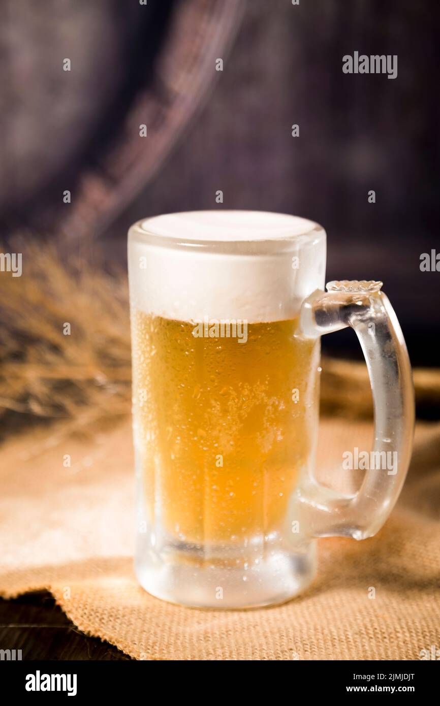 Vintage beer label hi-res stock photography and images - Alamy