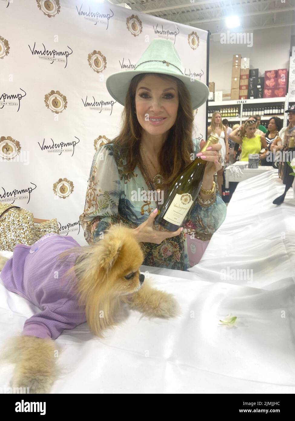 Lisa Vanderpump signed bottles of wine at Bottle Hampton in Southampton ...
