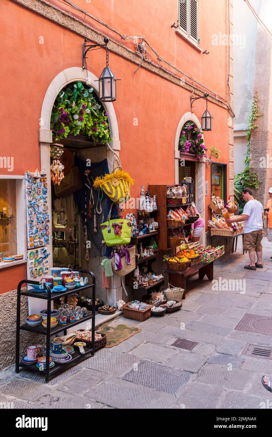 Grocery in an old town alley Stock Photo - Alamy