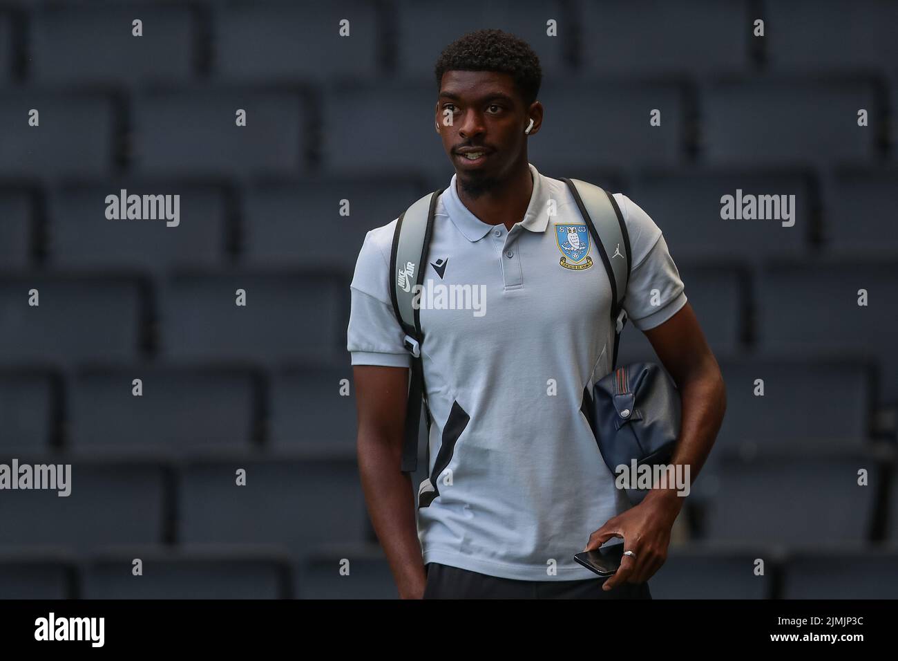 Tyreeq Bakinson #19 of Sheffield Wednesday arrives at the game prior to ...