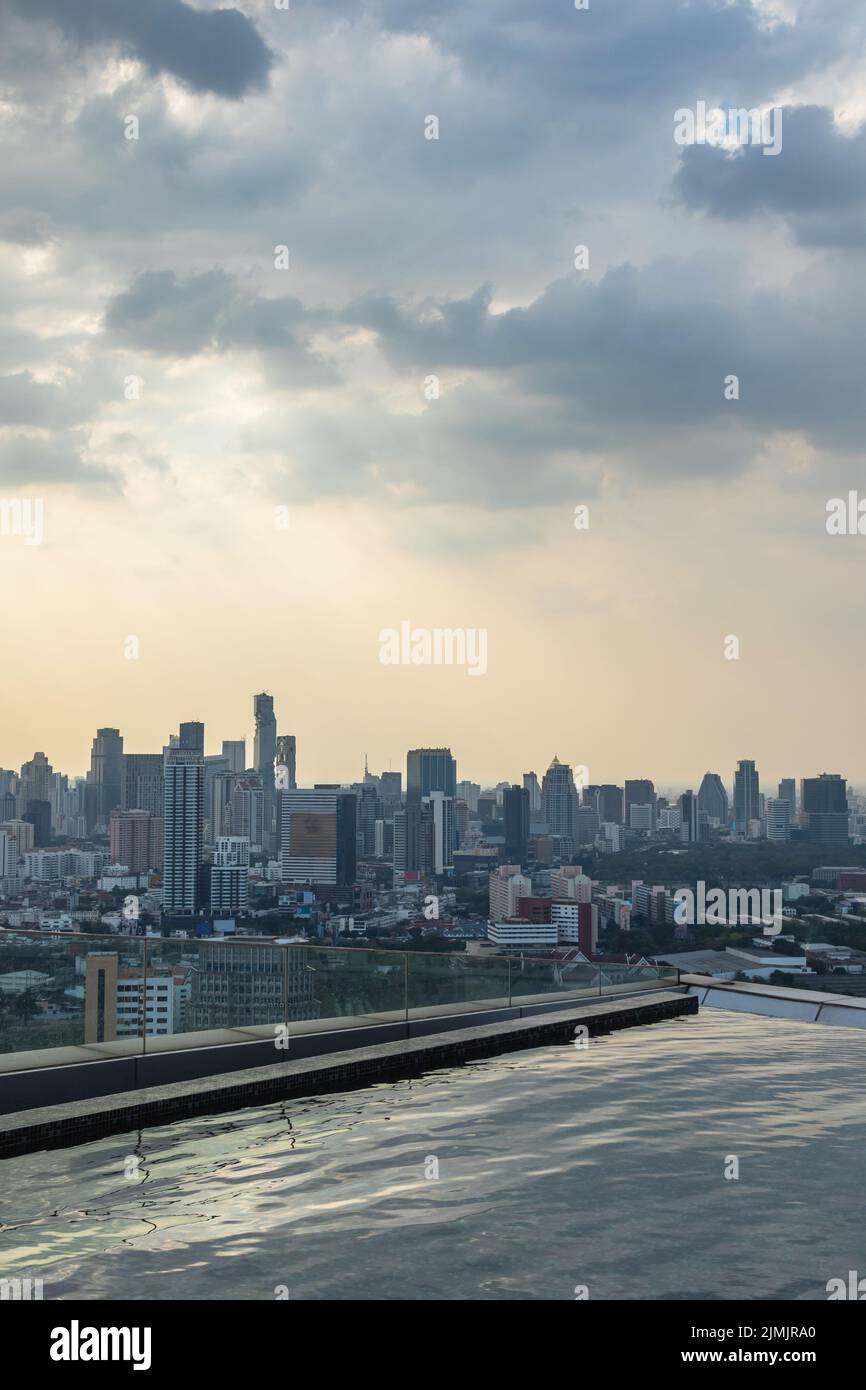 Aerial view downtown bangkok air hi-res stock photography and images ...