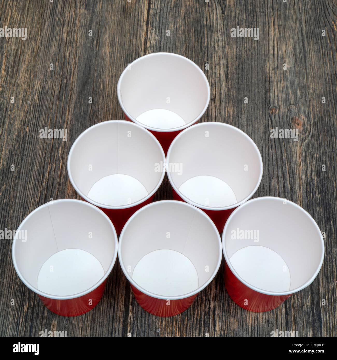 Disposable red cups hi-res stock photography and images - Alamy
