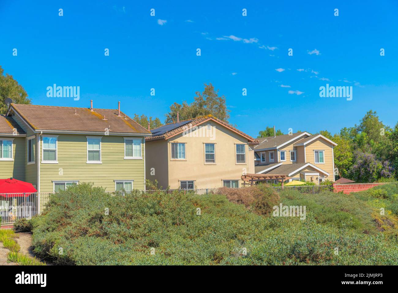 Fenced neighborhood houses in Ladera Ranch in Southern California ...