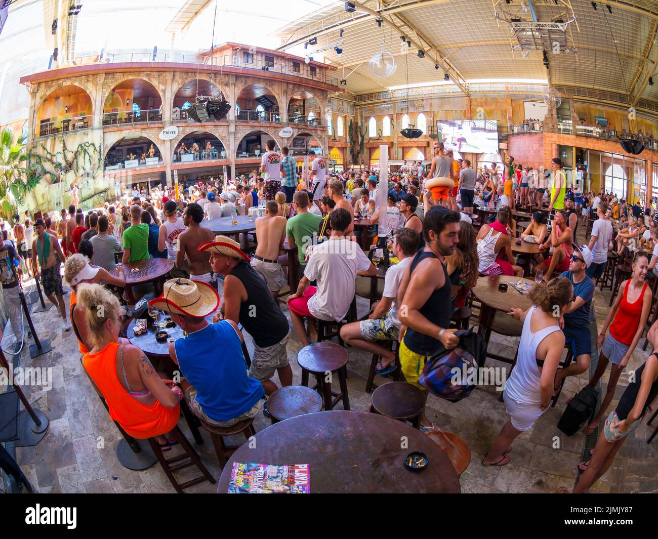 Cult of the emperor hi-res stock photography and images - Alamy