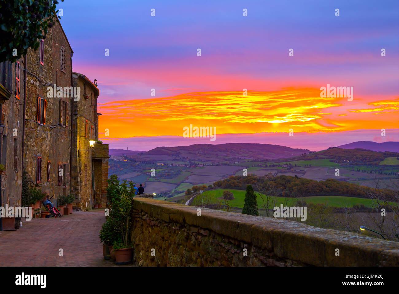 The sun rises Stock Photo - Alamy