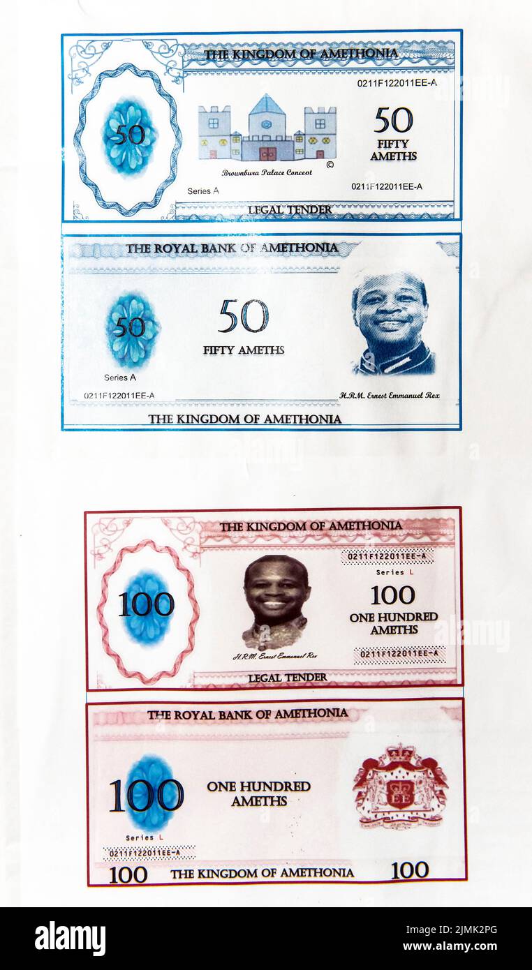 Currencies from around the world hi-res stock photography and images ...