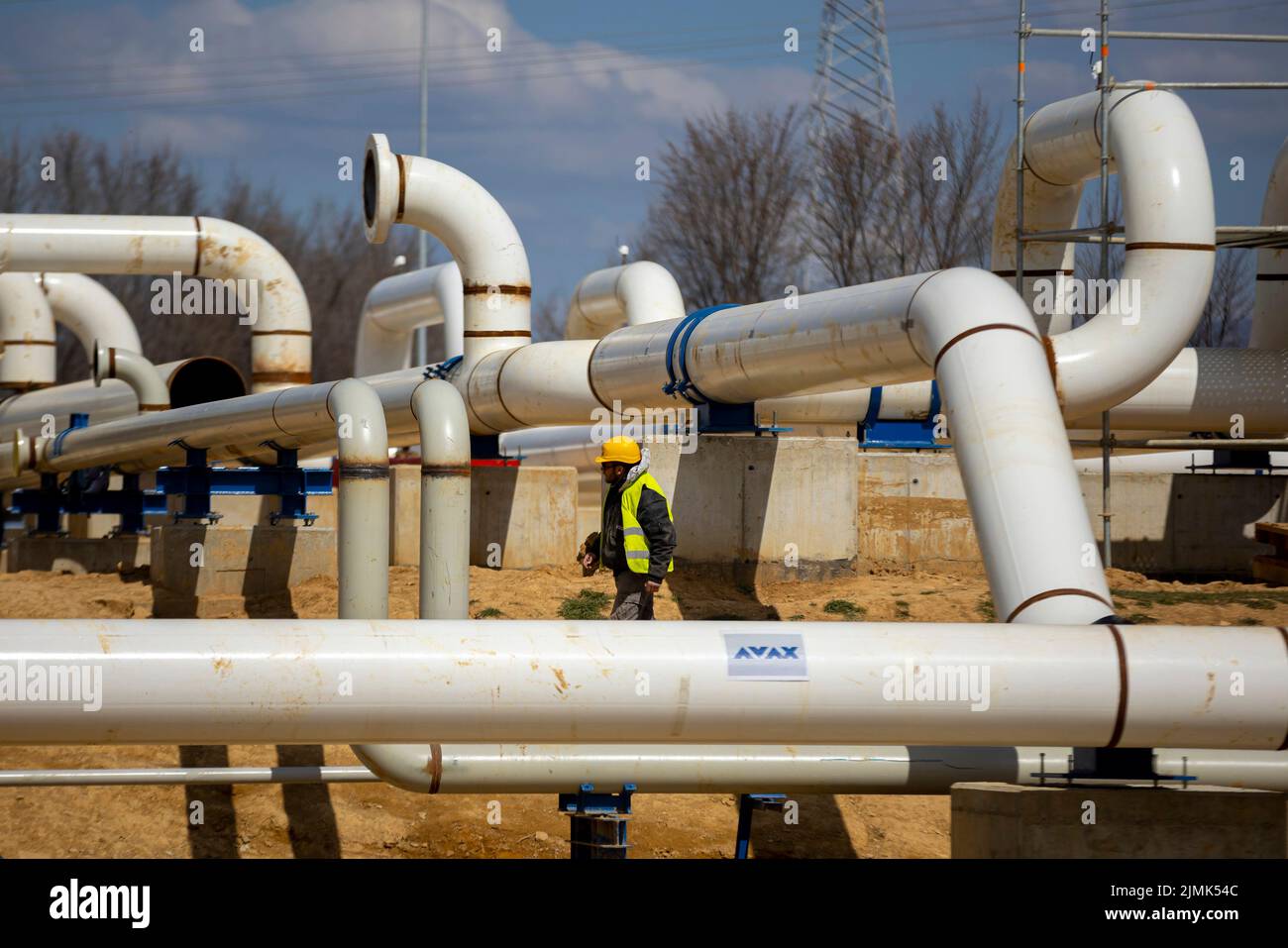 Interconnected natural gas pipeline network Stock Photo - Alamy