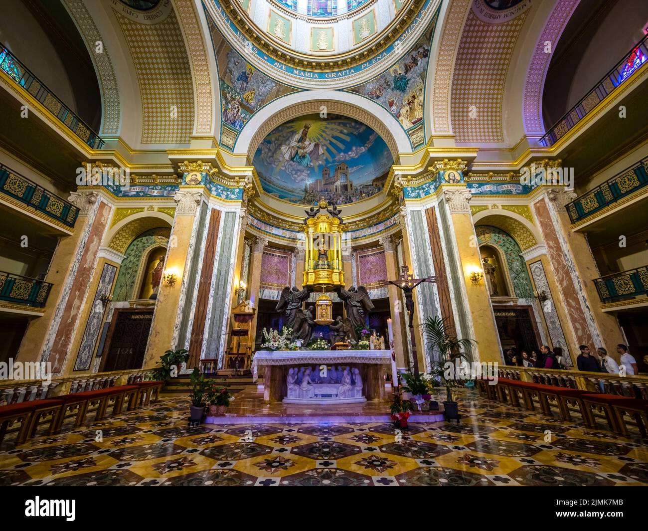 Santuario del santuario hi-res stock photography and images - Alamy