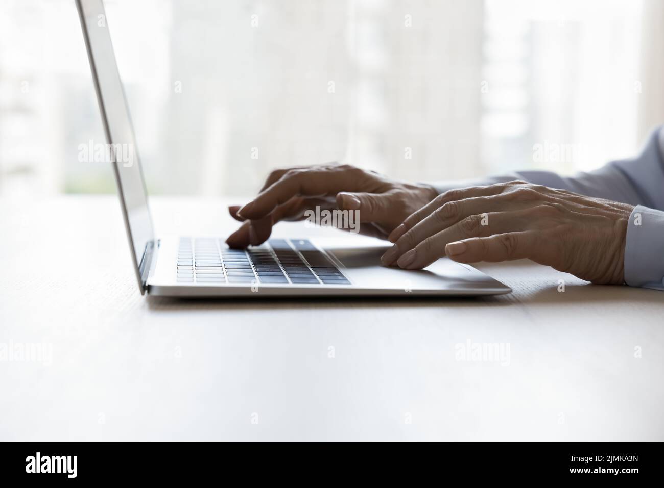 Adult typing hi-res stock photography and images - Alamy