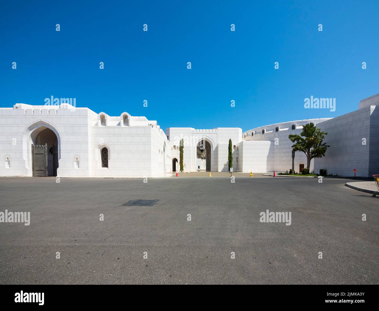 The Al-Alam Sultan's Palace of Sultan Qaboos Stock Photo - Alamy