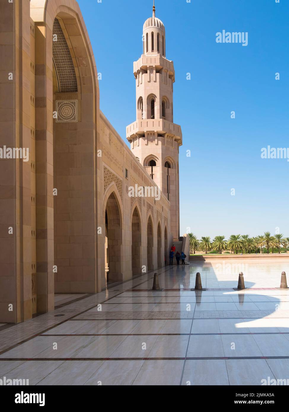 Great Sultan Qabus Mosque Stock Photo - Alamy
