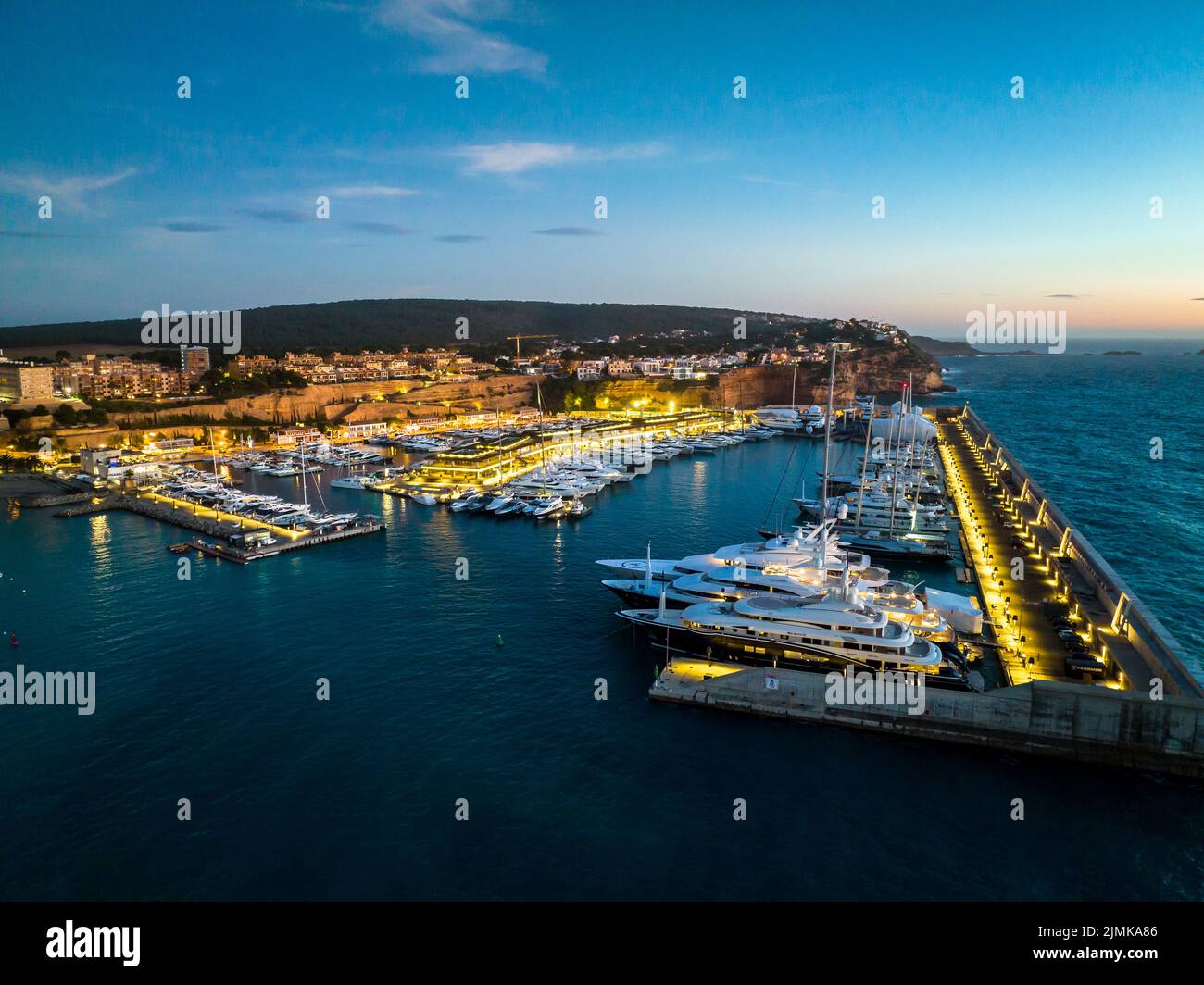 View red wharf bay hi-res stock photography and images - Alamy