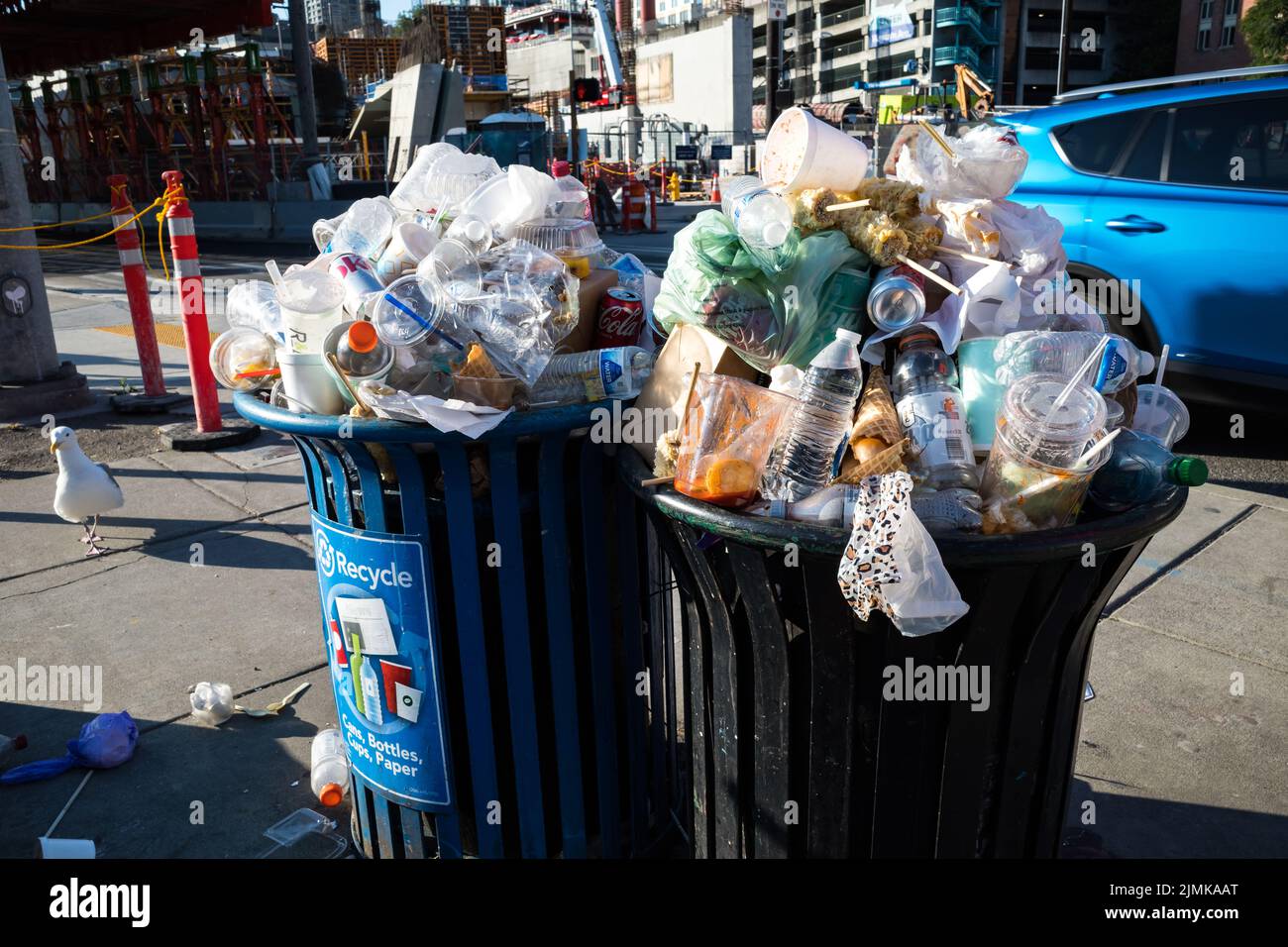 Seattle, USA. 23 Jul, 2022. Sailors on the waterfront at sunset during ...