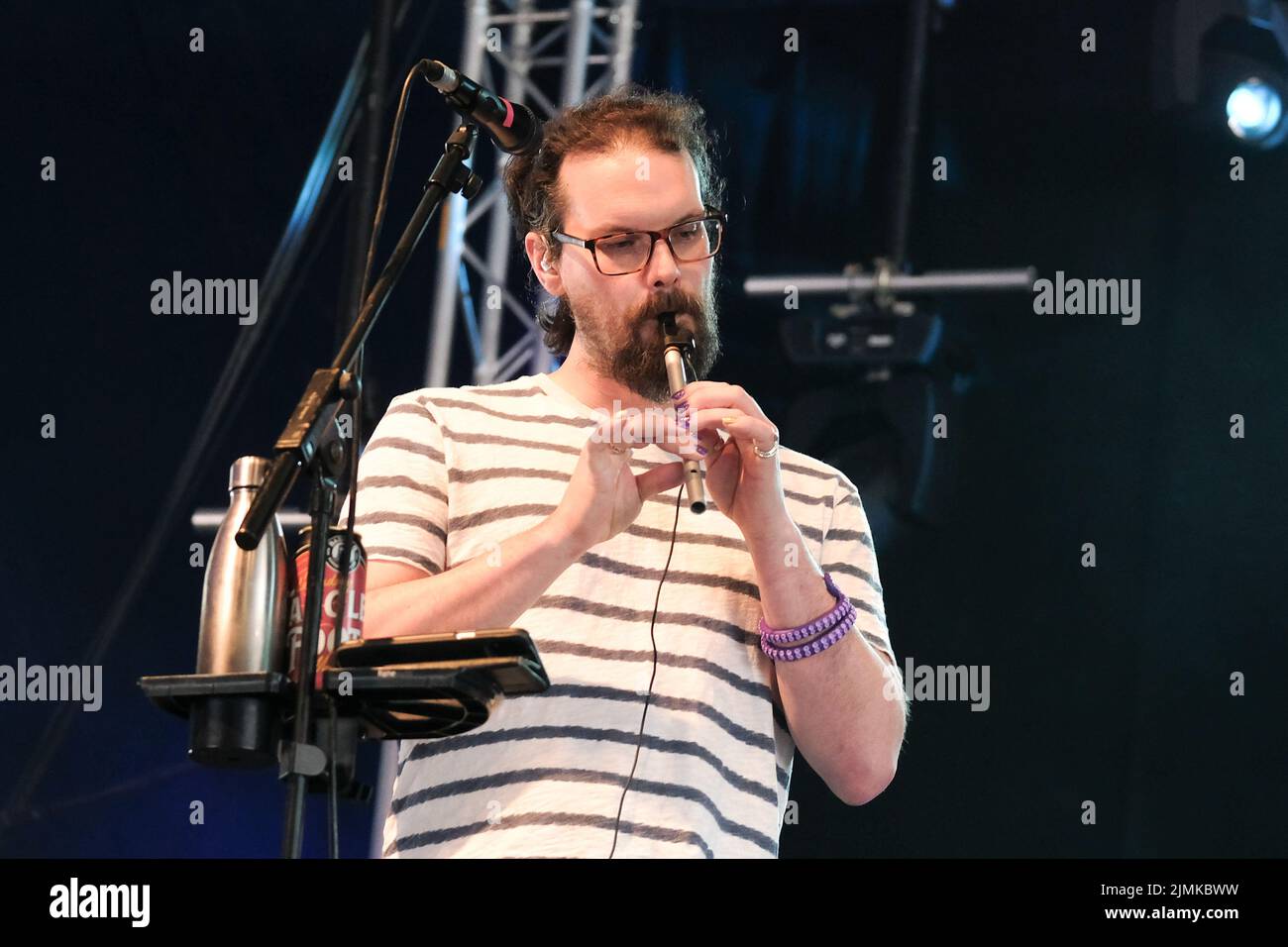 Dave Robinson, tenor vocalist, songwriter, whistle player and founding ...