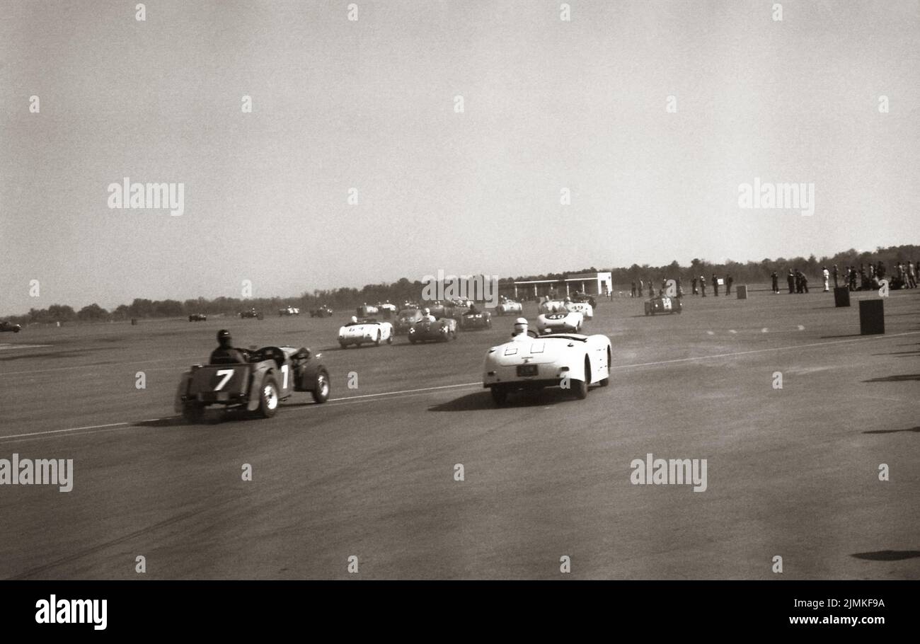 Rounding turn hi-res stock photography and images - Alamy