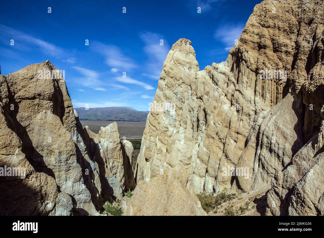 Jagged sharp pinnacles Stock Photo - Alamy