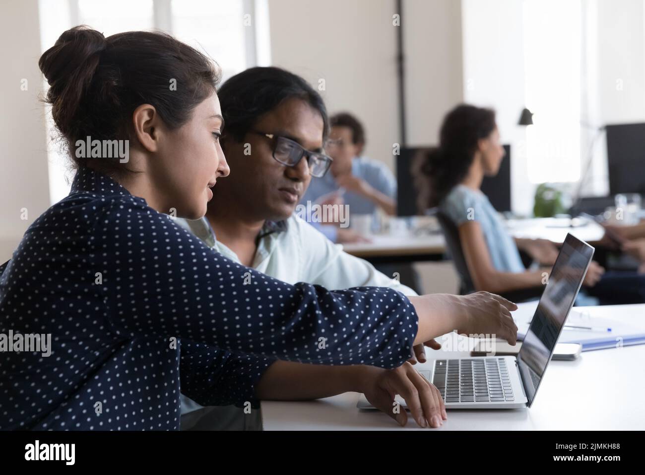 Indian office employees hi-res stock photography and images - Alamy