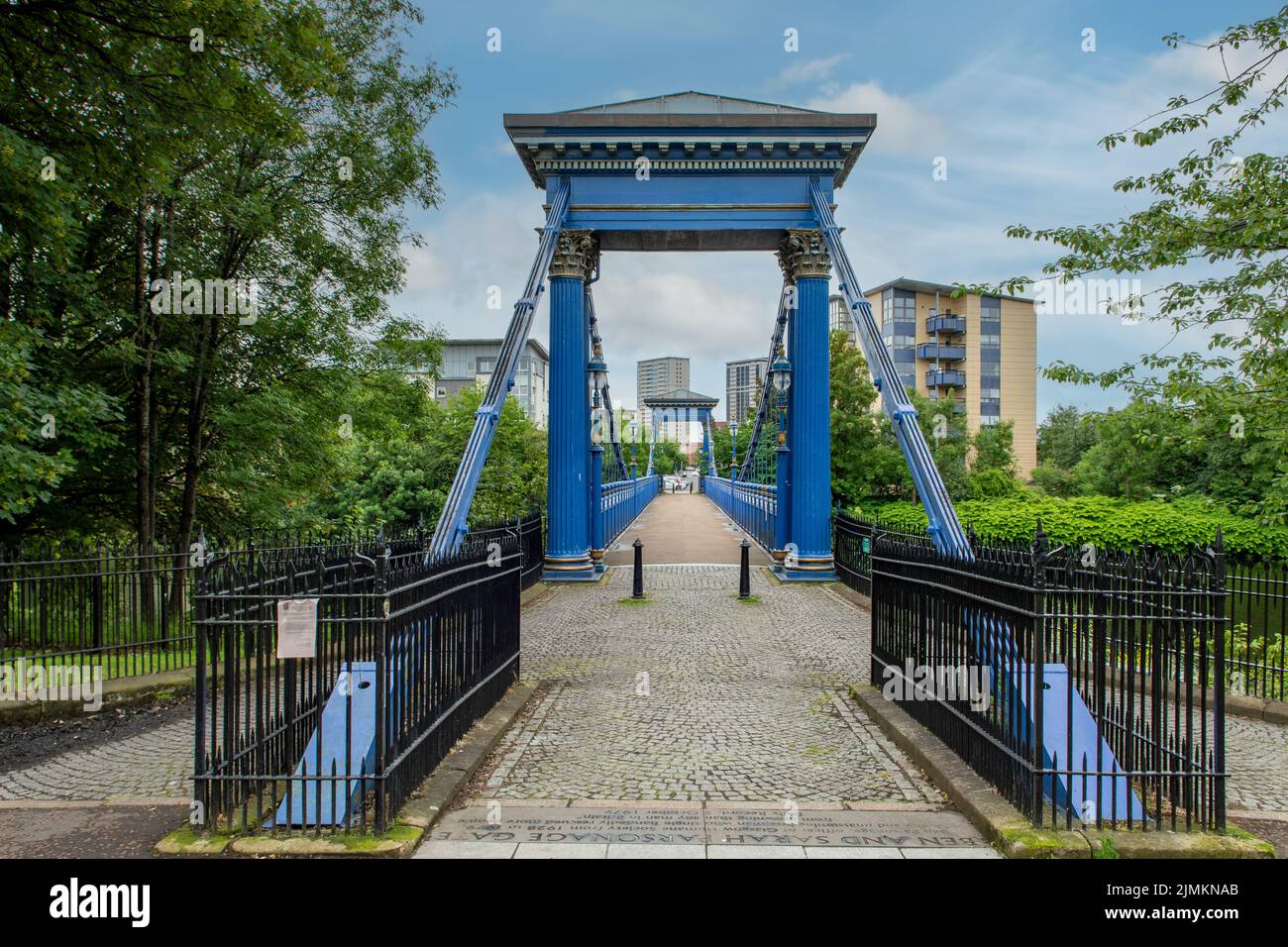 St Andrew's Suspension Bridge over the Clyde, Glasgow, Scotland Stock ...