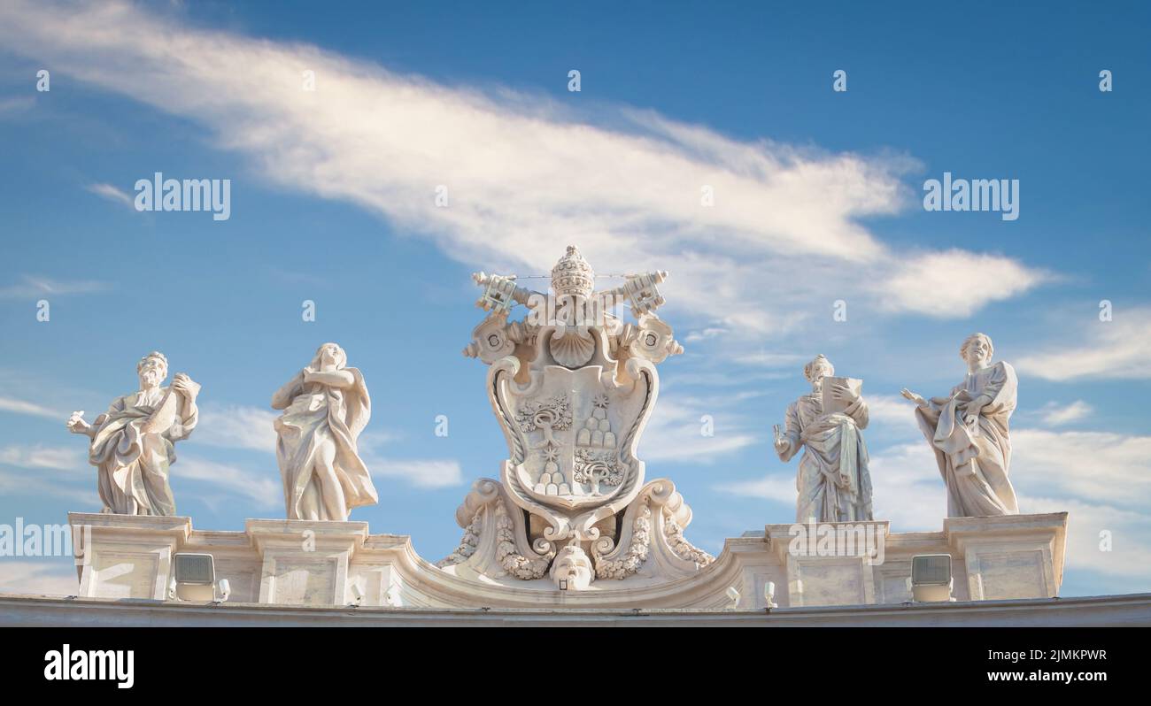 Antique Vatican symbol located in Saint Peter Square, Rome, Italy Stock ...