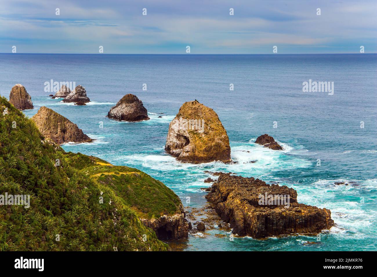 Big stones hi-res stock photography and images - Alamy