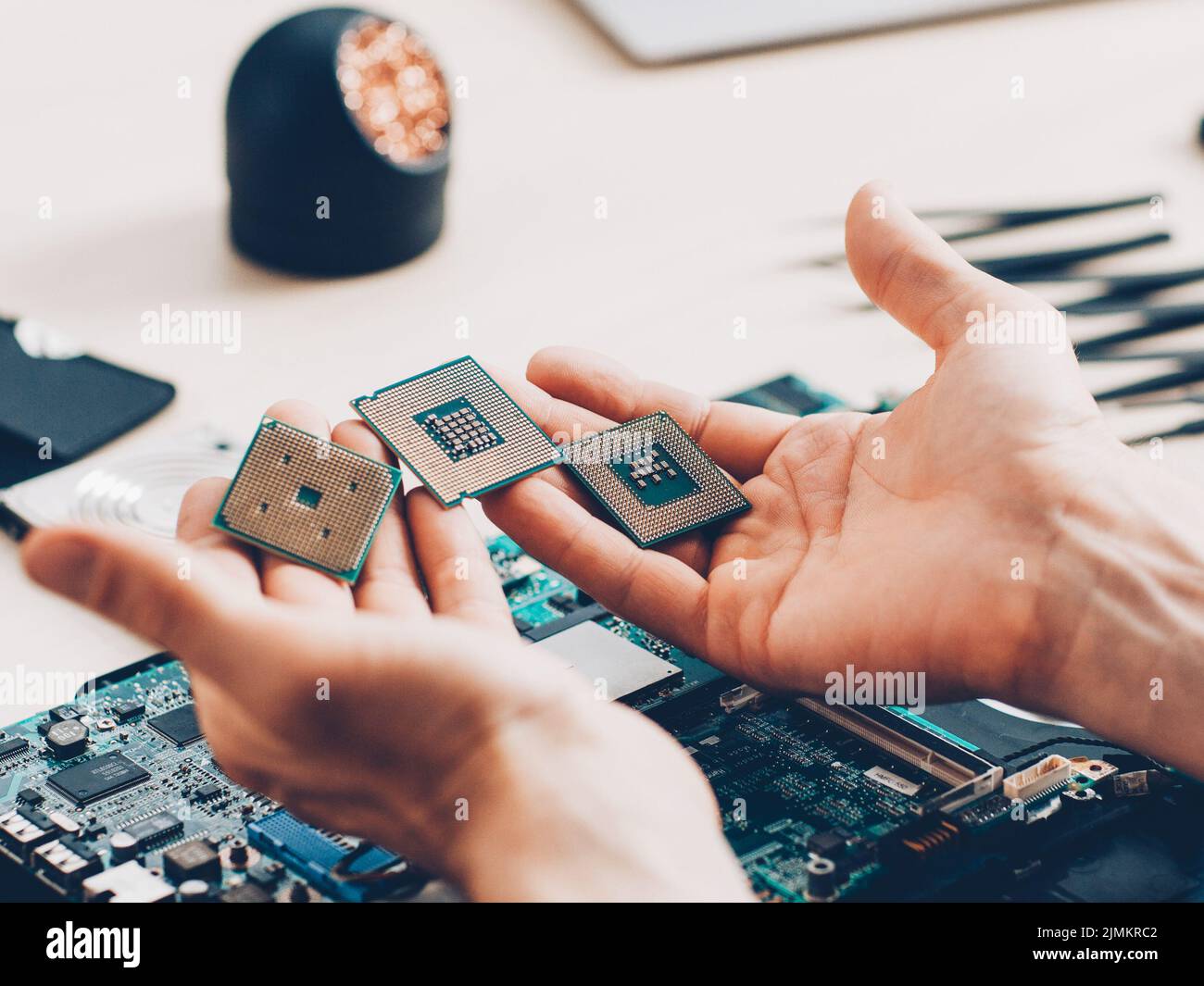 computer engineering integrated circuit chips Stock Photo - Alamy