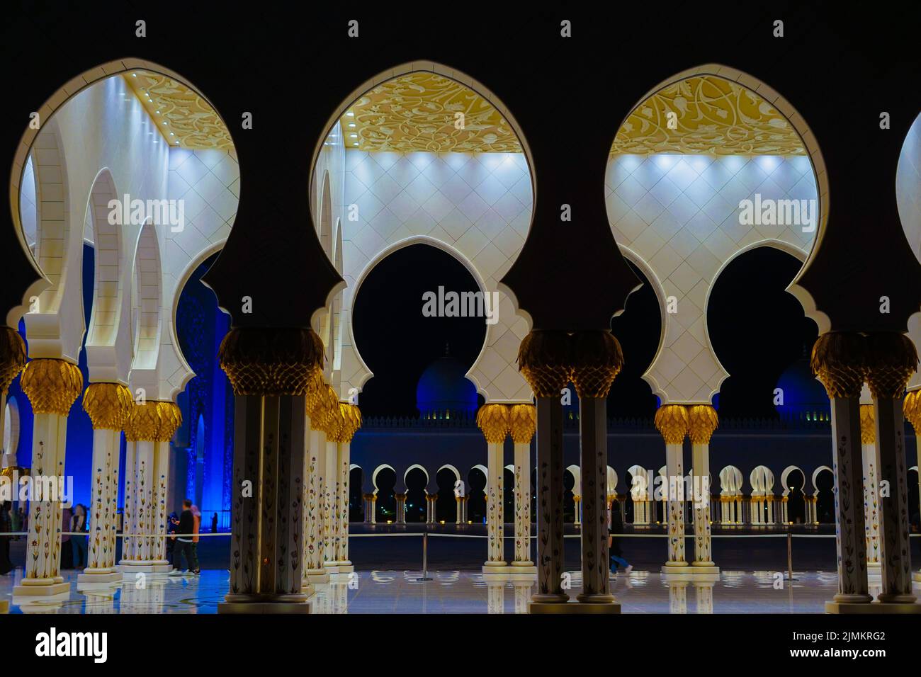 Shakezy Cayd Grand Mosque (United Arab Emirates Stock Photo - Alamy