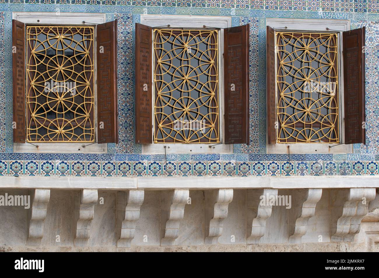Topkapi Palace, Istanbul: windows and details Stock Photo - Alamy