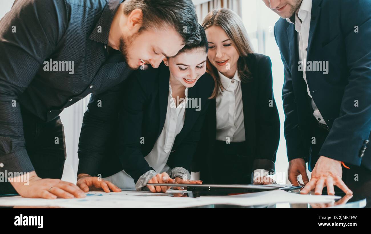 successful teamwork business partners ideas Stock Photo - Alamy