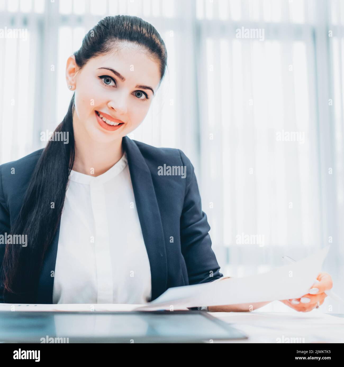 human resources cheerful female recruiter resume Stock Photo - Alamy